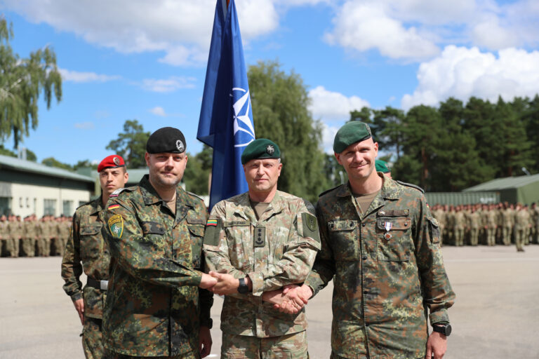 Kommandowechsel in Litauen: Neue eFP-Rotation, neuer Kommandeur des ...
